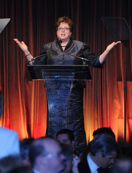 Picture of Caryl Stern