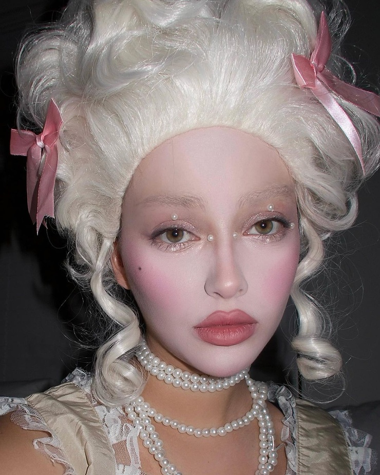 Picture of Isabel Rose