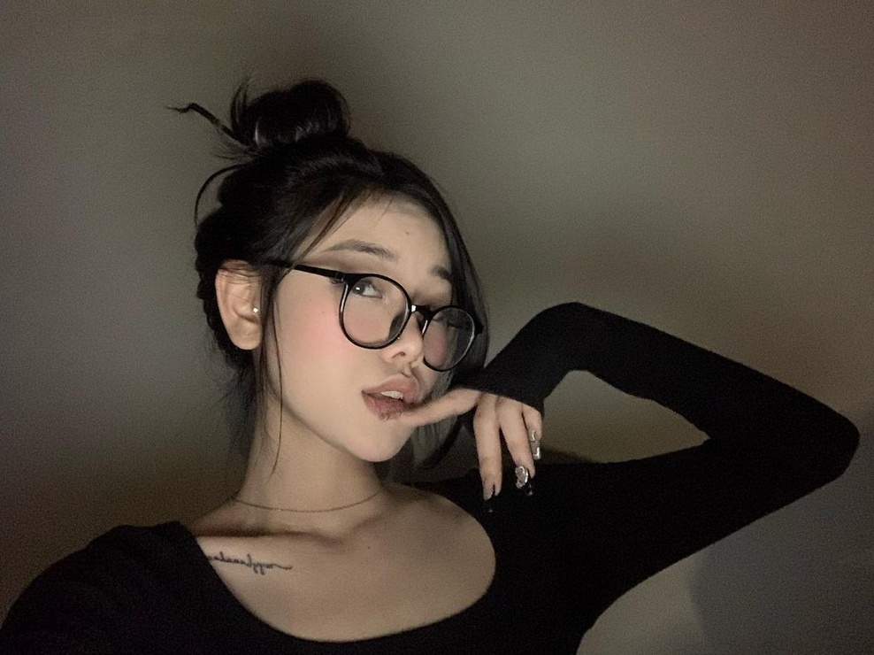 Picture of Hannah My Zu