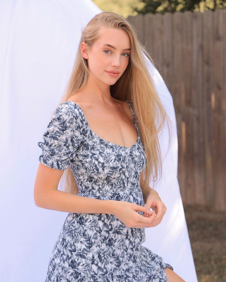 Picture of Ali Miller