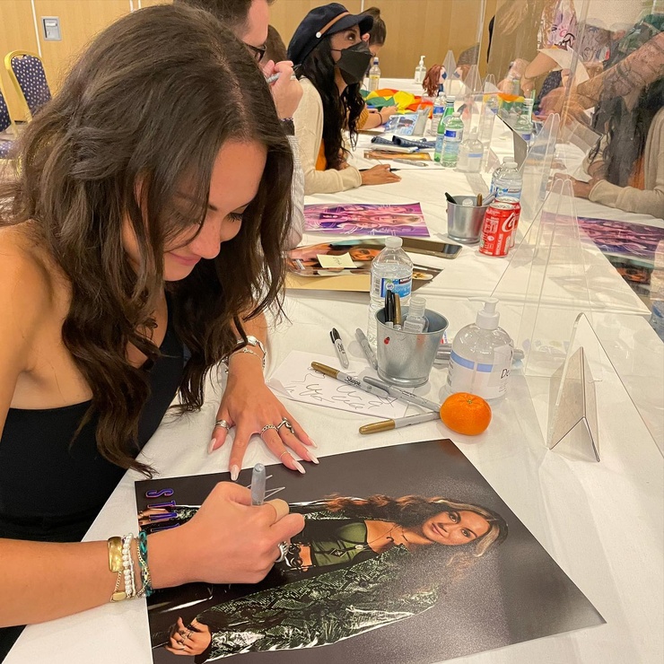 Picture of Meg DeLacy