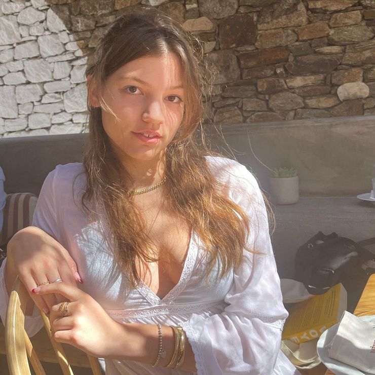 Picture of Mila Rayne