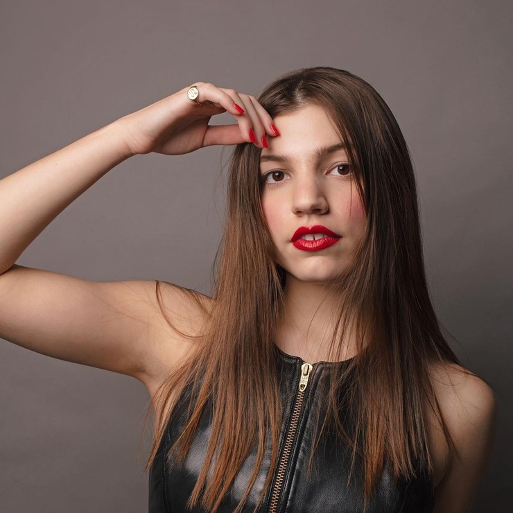 Picture of Mila Rayne