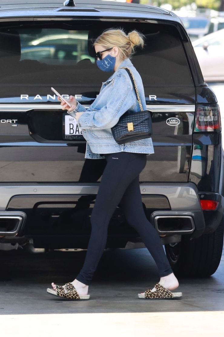 Picture of Emma Roberts