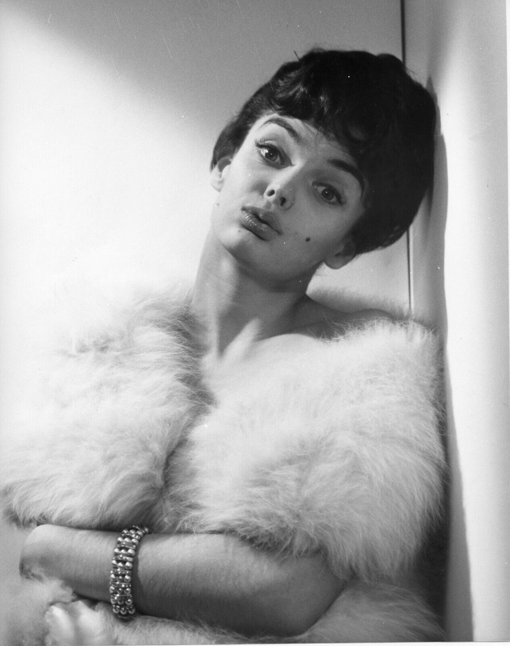 Picture of Barbara Steele