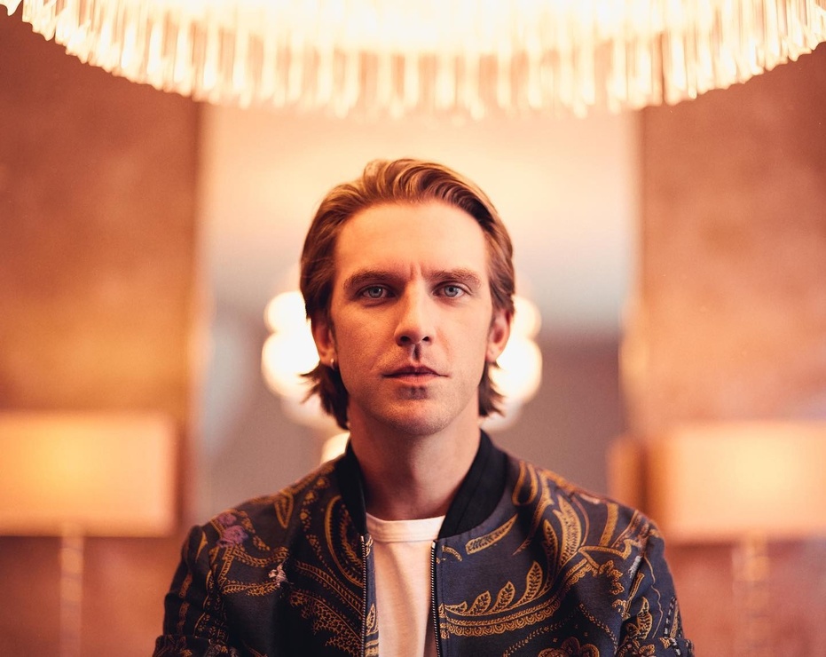 Picture of Dan Stevens