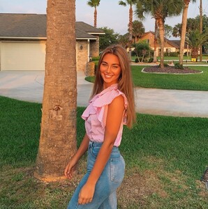 Picture of Taylor Morland (model)