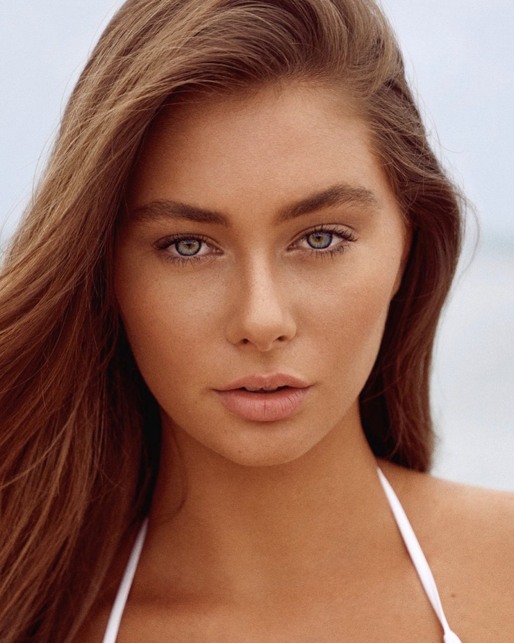 Taylor Morland (model) picture