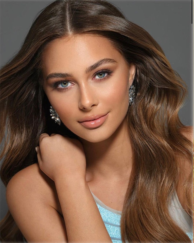 Picture of Taylor Morland (model)