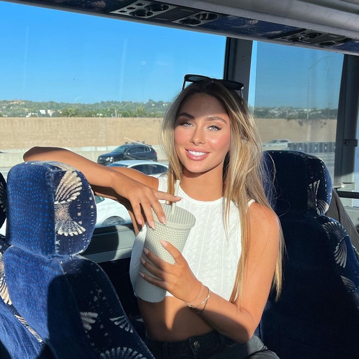 Picture of Taylor Morland (model)