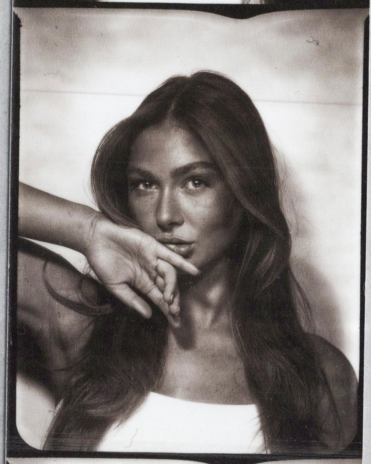 Picture of Taylor Morland (model)