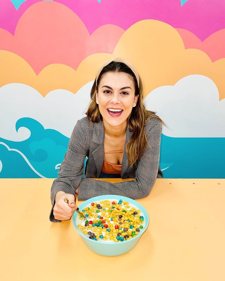 Picture of Lindsey Shaw