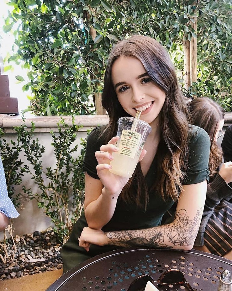 Picture of Acacia Brinley