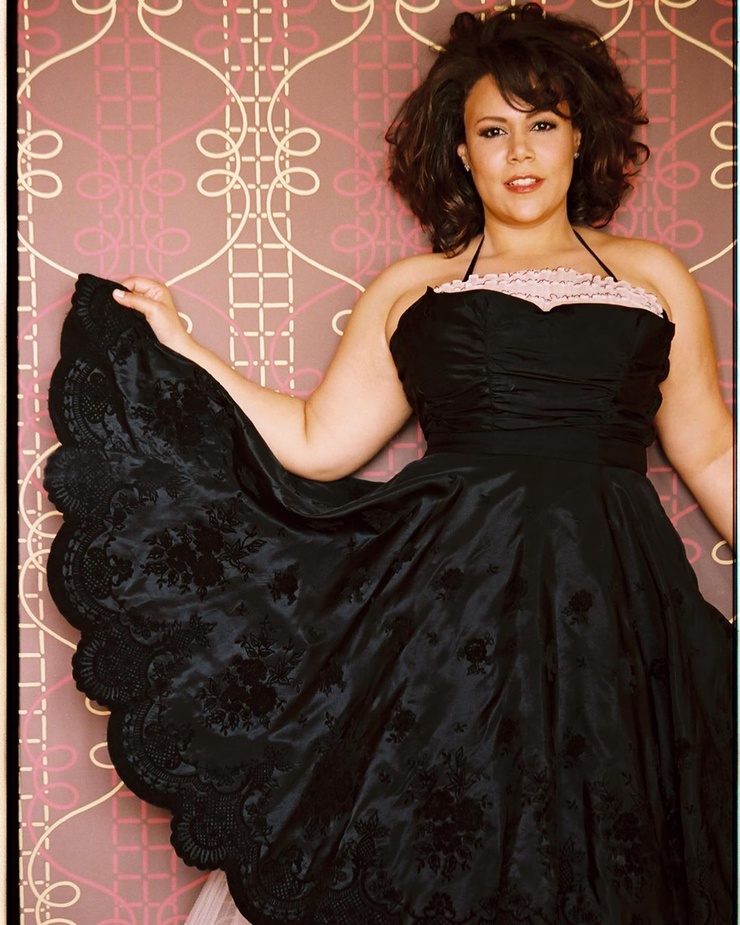 Picture of Mela Lee