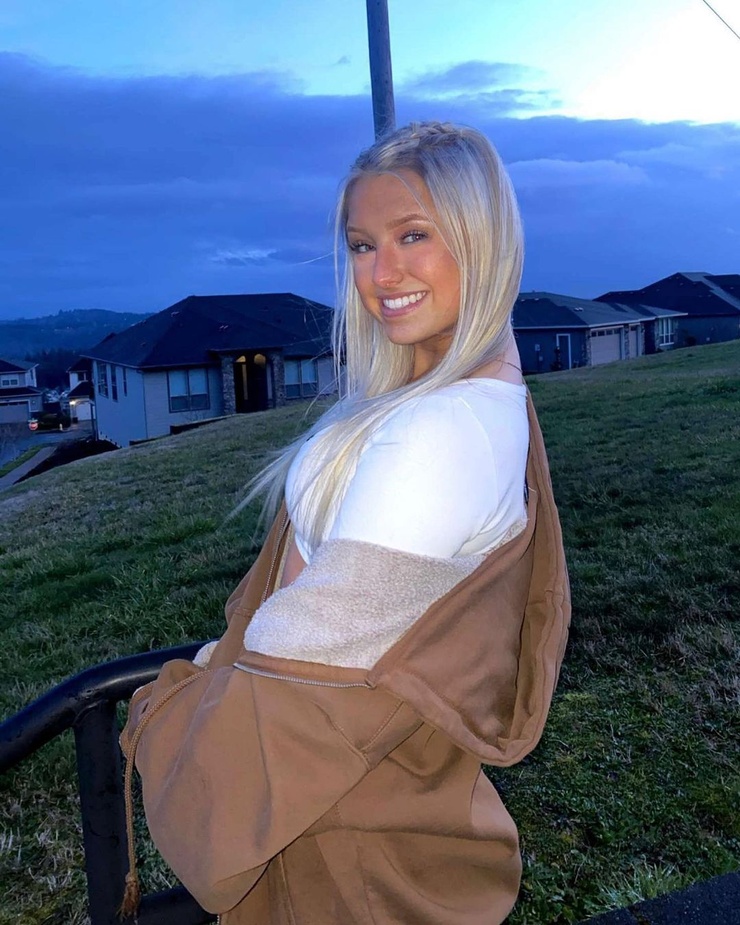 Picture of Hailey Tucker