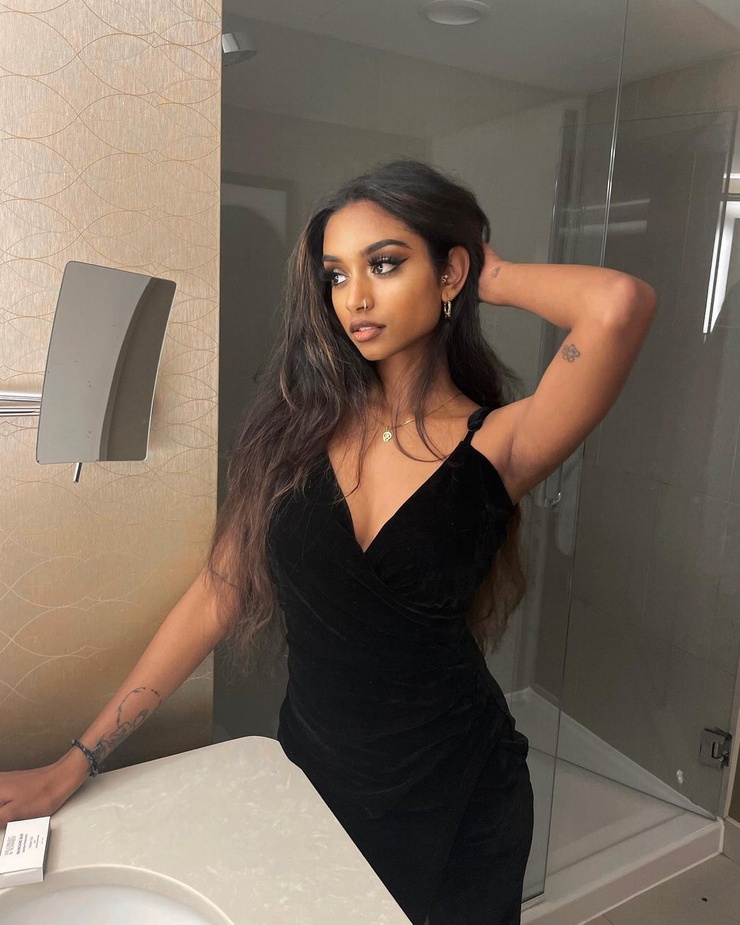 Picture of Smrithi Dhan