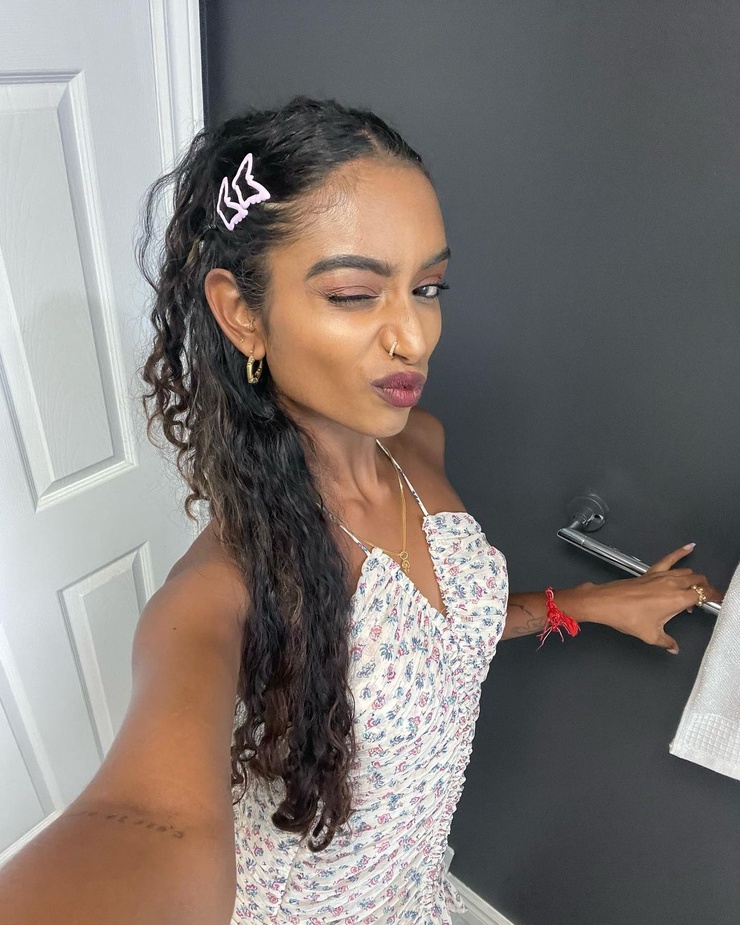 Picture of Smrithi Dhan