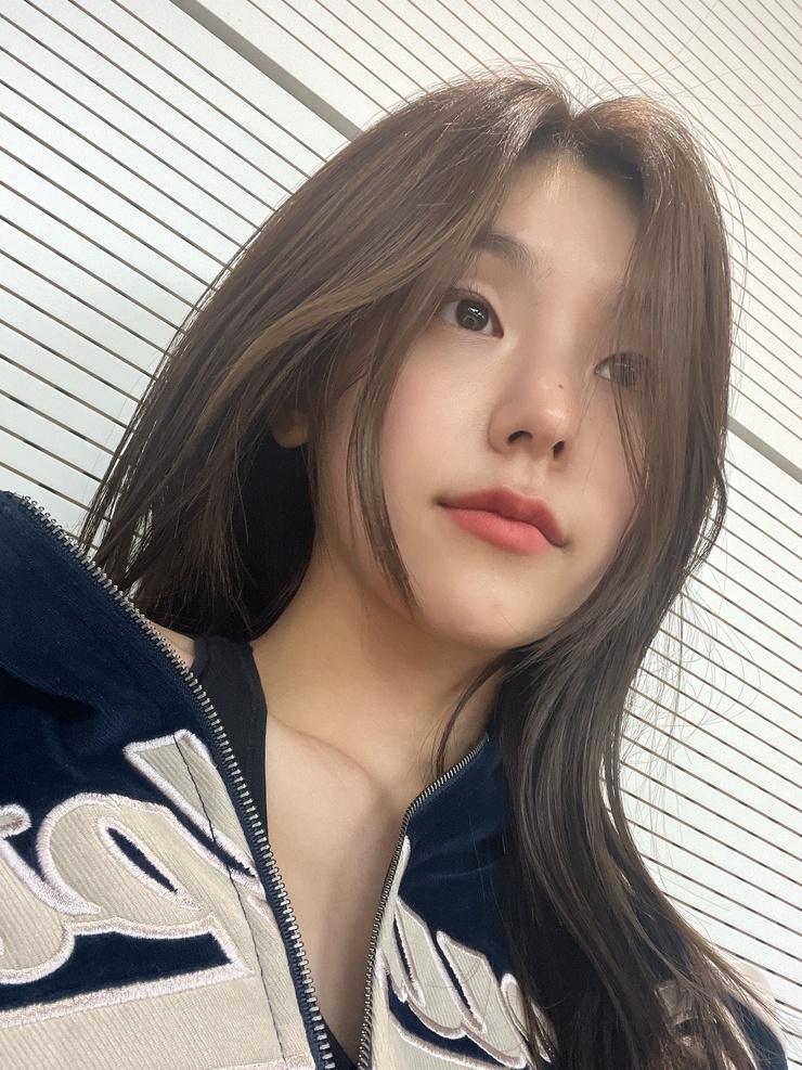 Picture of Hwang Yeji