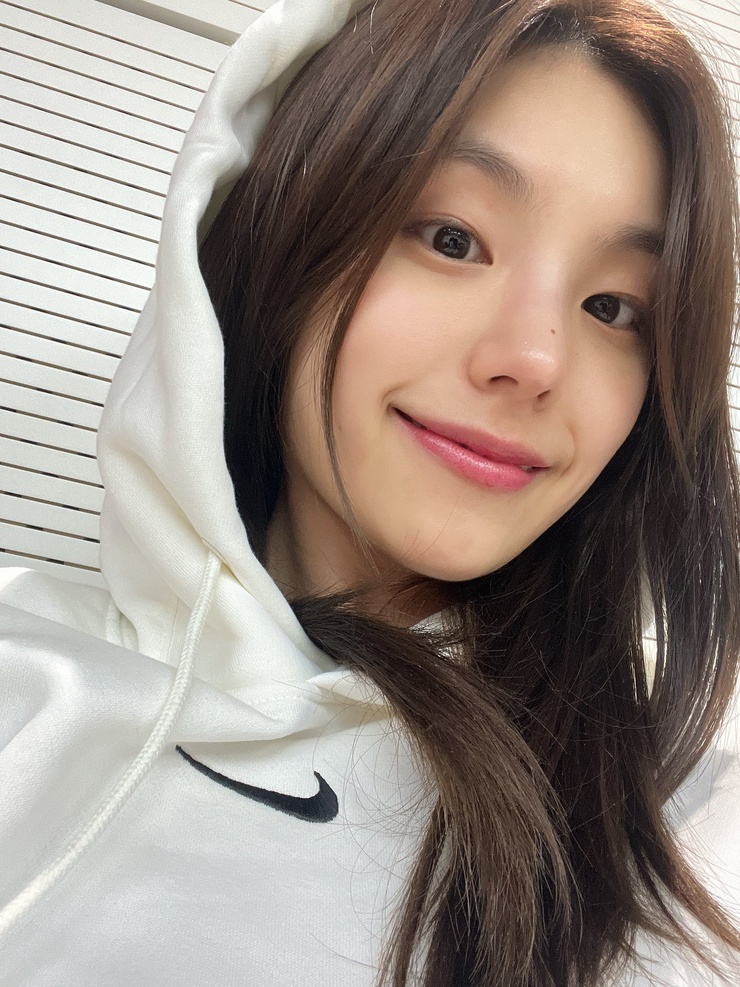 Picture of Hwang Yeji