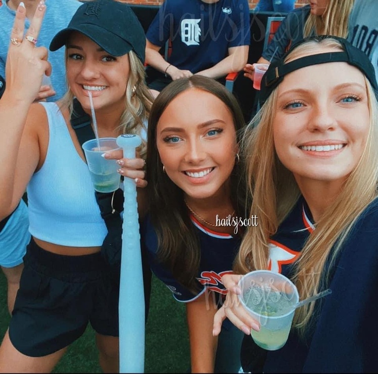 Picture of Hailie Scott