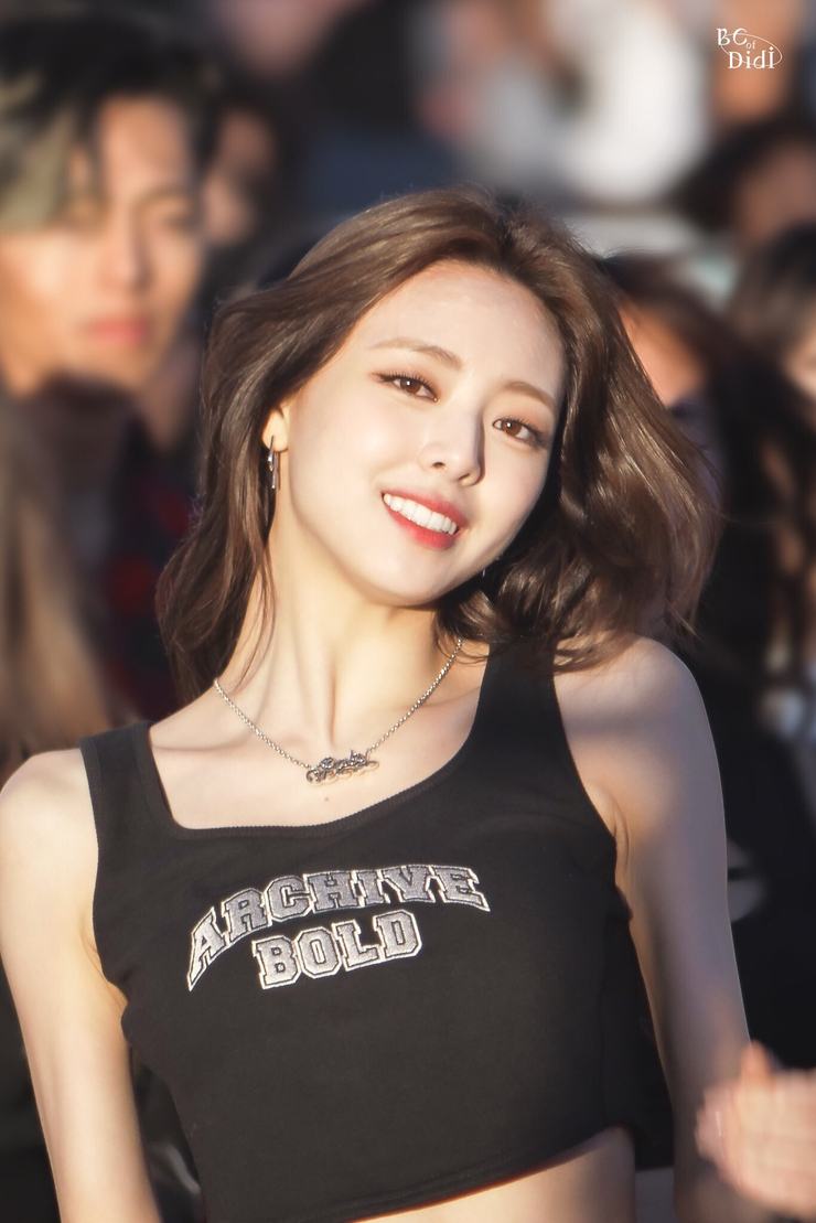 Picture of Shin Yuna