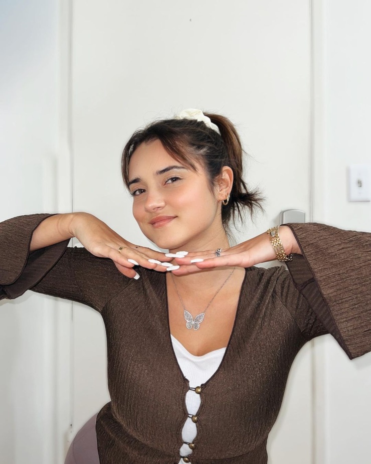 Sarah Curr Image