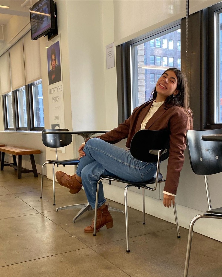 Picture of Kyndra Sanchez