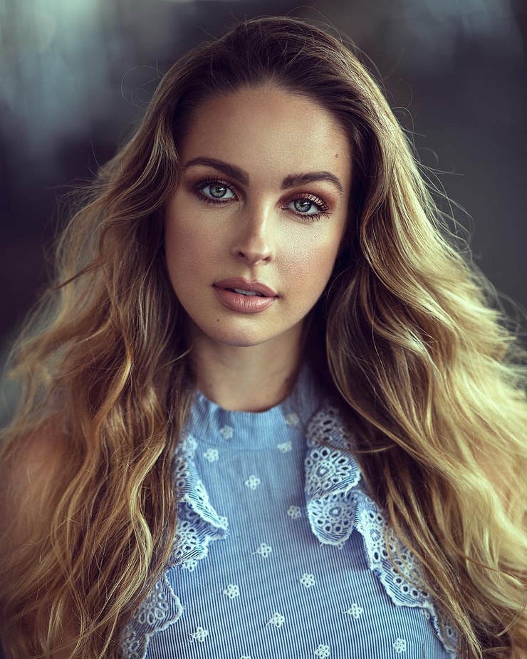 Picture of Kim Wolverton.