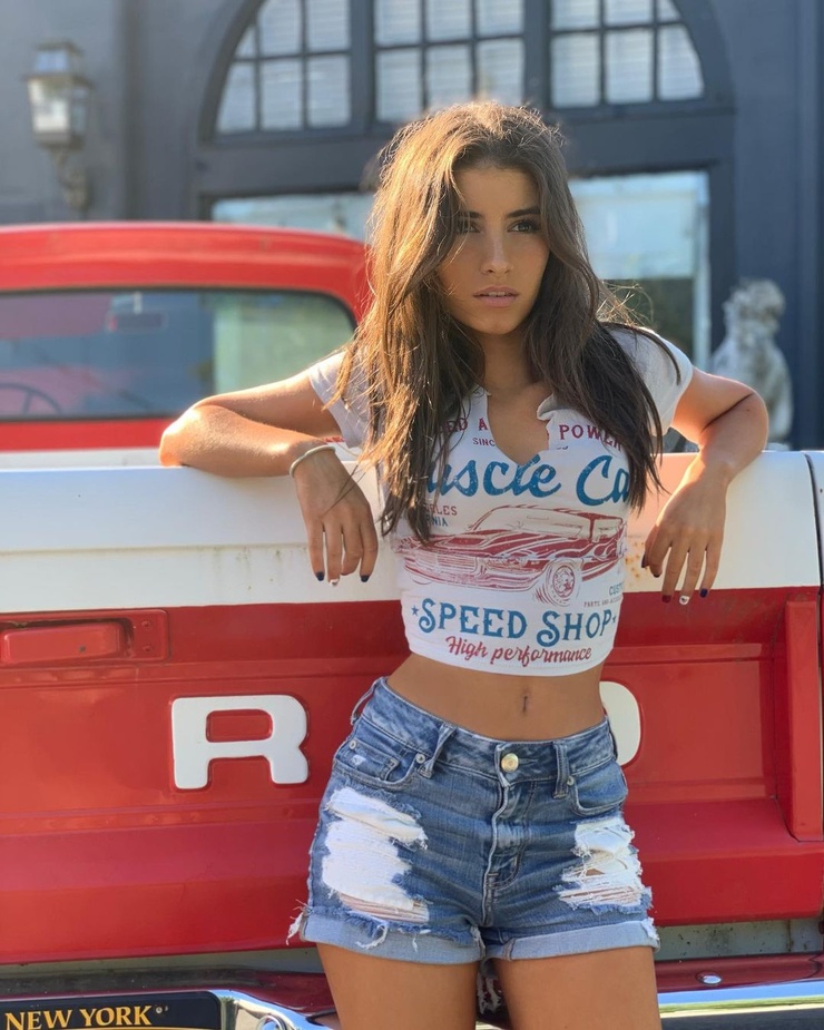 Adriana Callori image