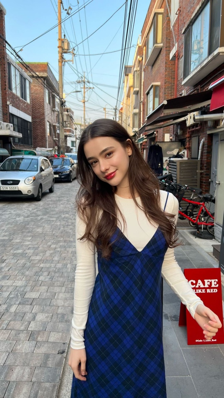 Picture of Dasha Taran (II)