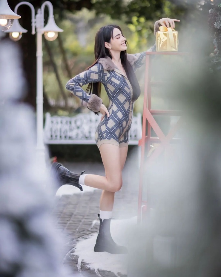 Davika Hoorne picture