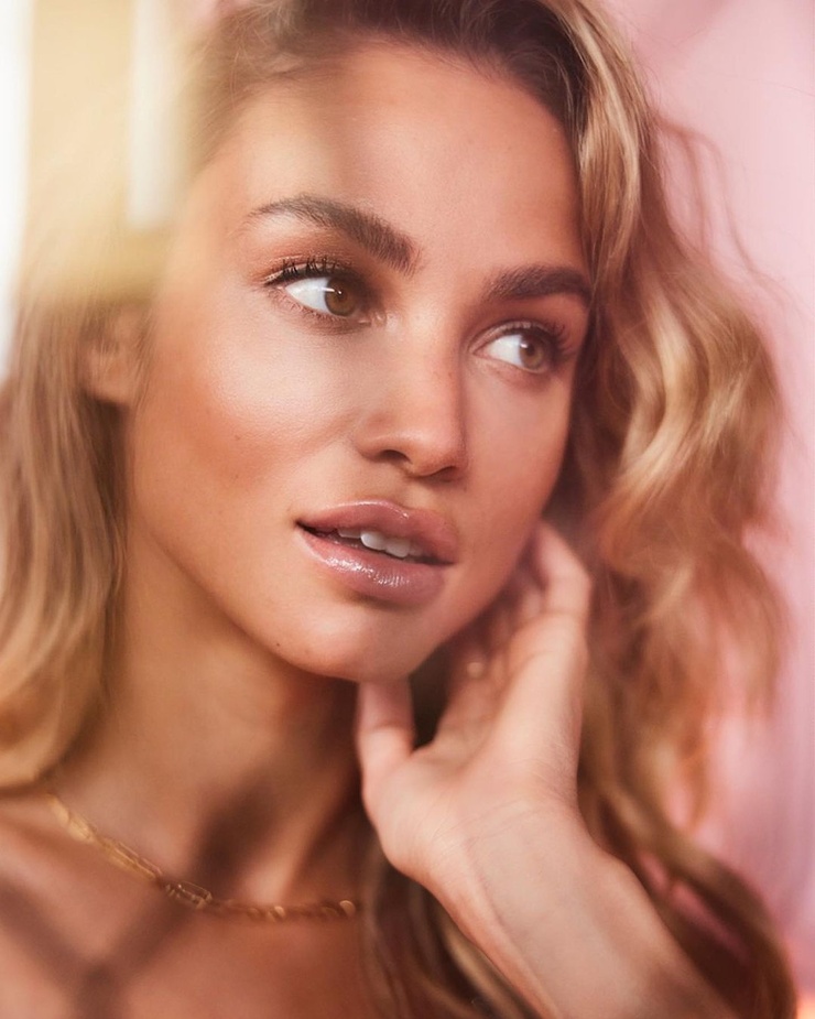 Picture of Stephanie Bertram Rose