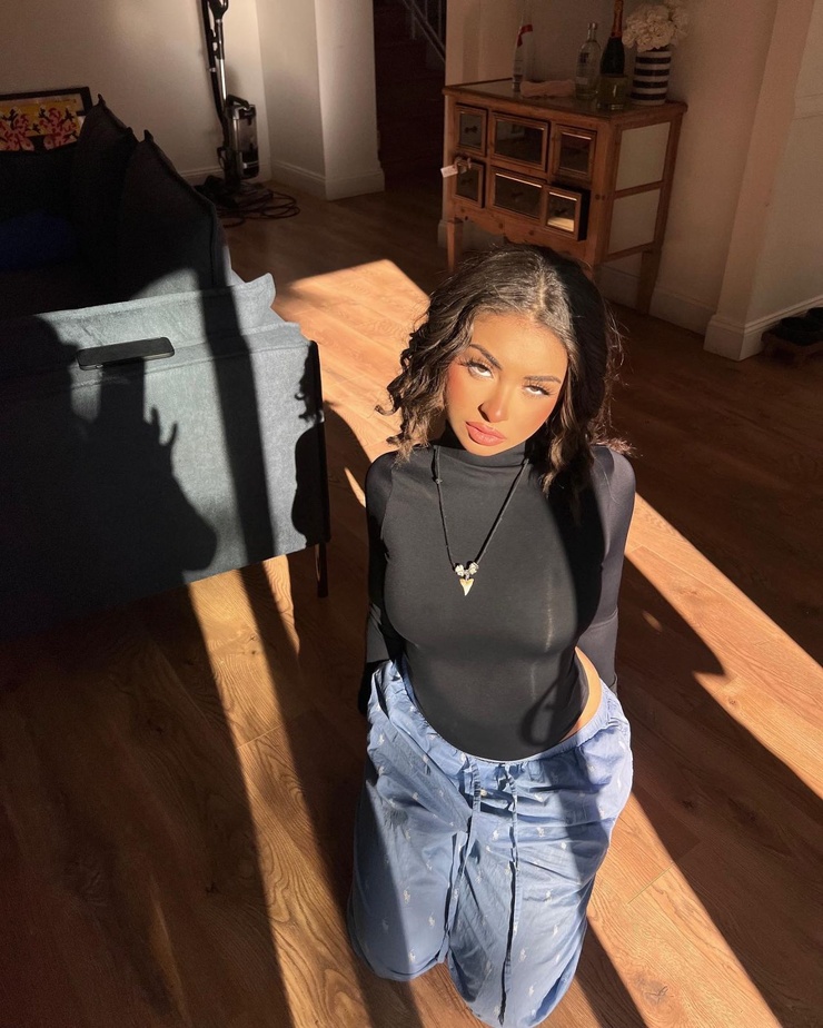 Picture of Devenity Perkins