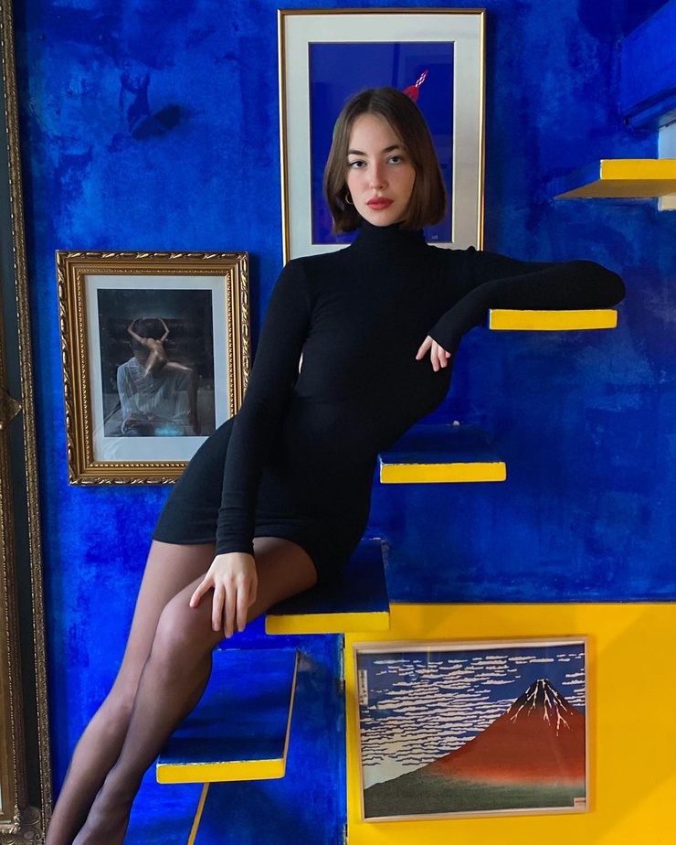 Image of Amelie (model)