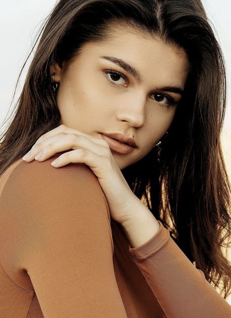 Picture of Bella Eftene