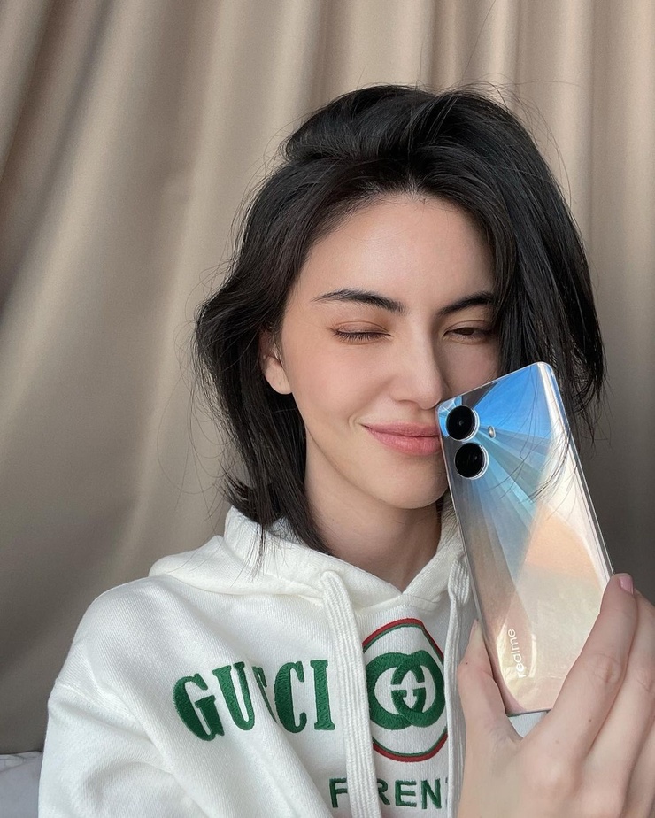 Picture of Davika Hoorne