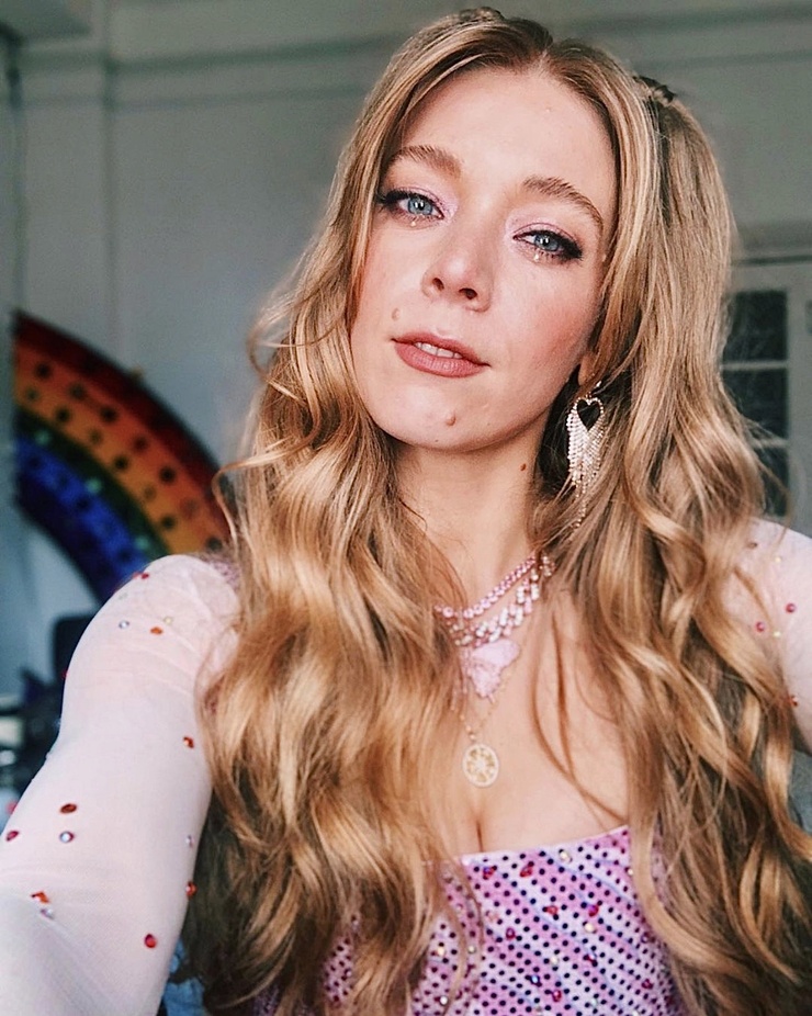 Becky Hill picture