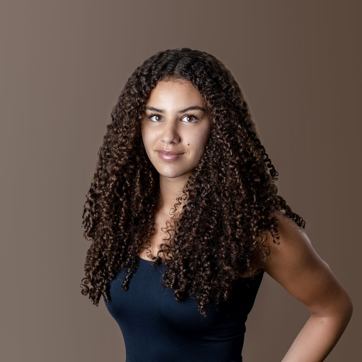 Picture of Alexandra MacLean