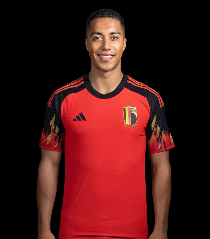 Youri Tielemans 2022