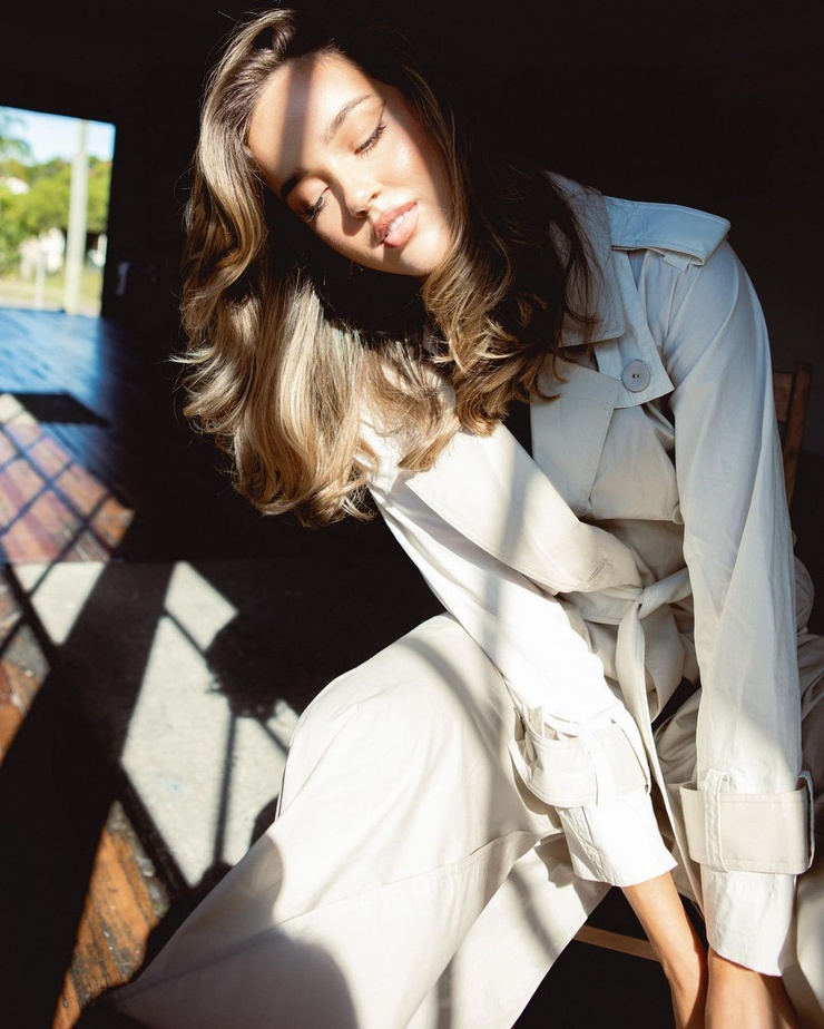 Picture of Alexandra Rutherford