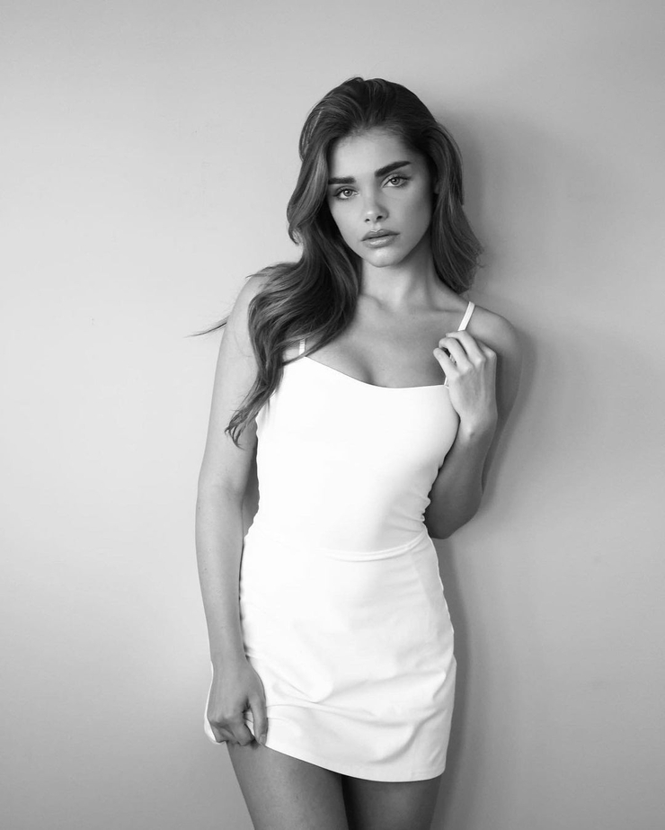 Picture of Brooke Castillo