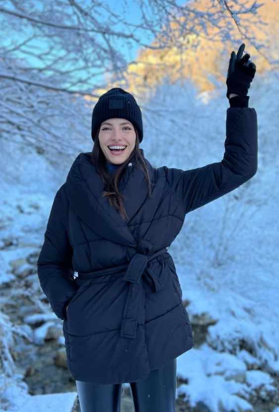 Picture of Mayara Zamboni