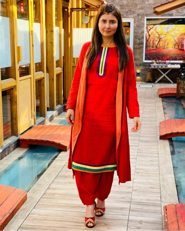 Image of Najeeba Faiz