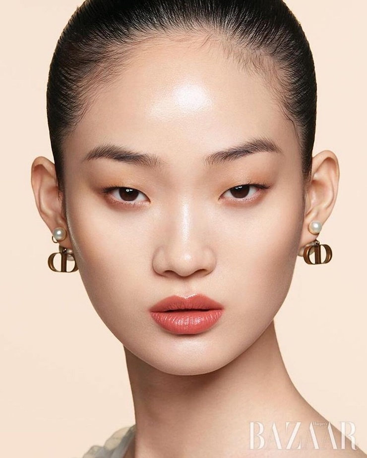 Picture of Shin Hyun Ji