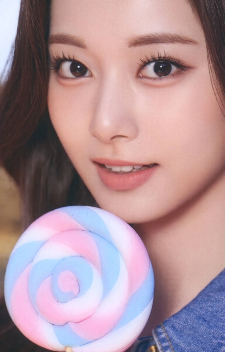 Chou Tzu-yu (Tzuyu) picture