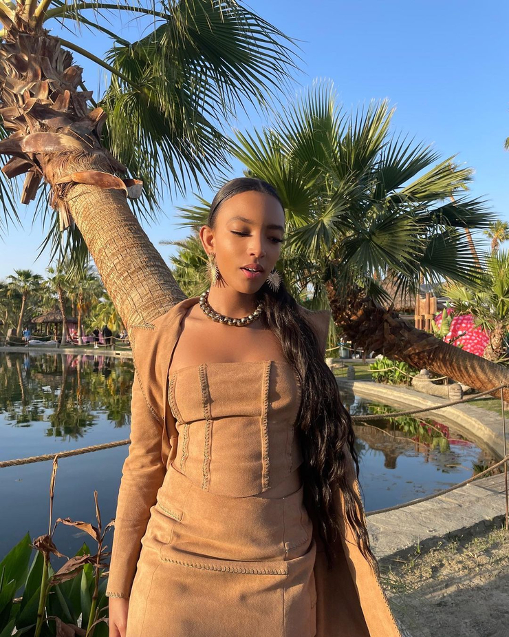 Alectra Griffs image