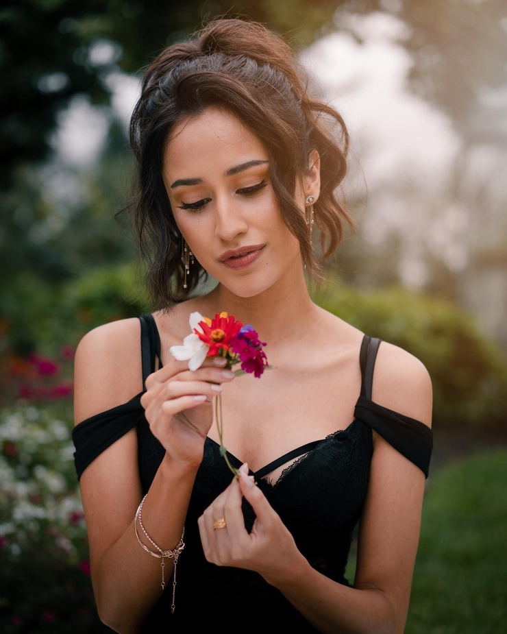 Zenia Marshall ~ Instagram