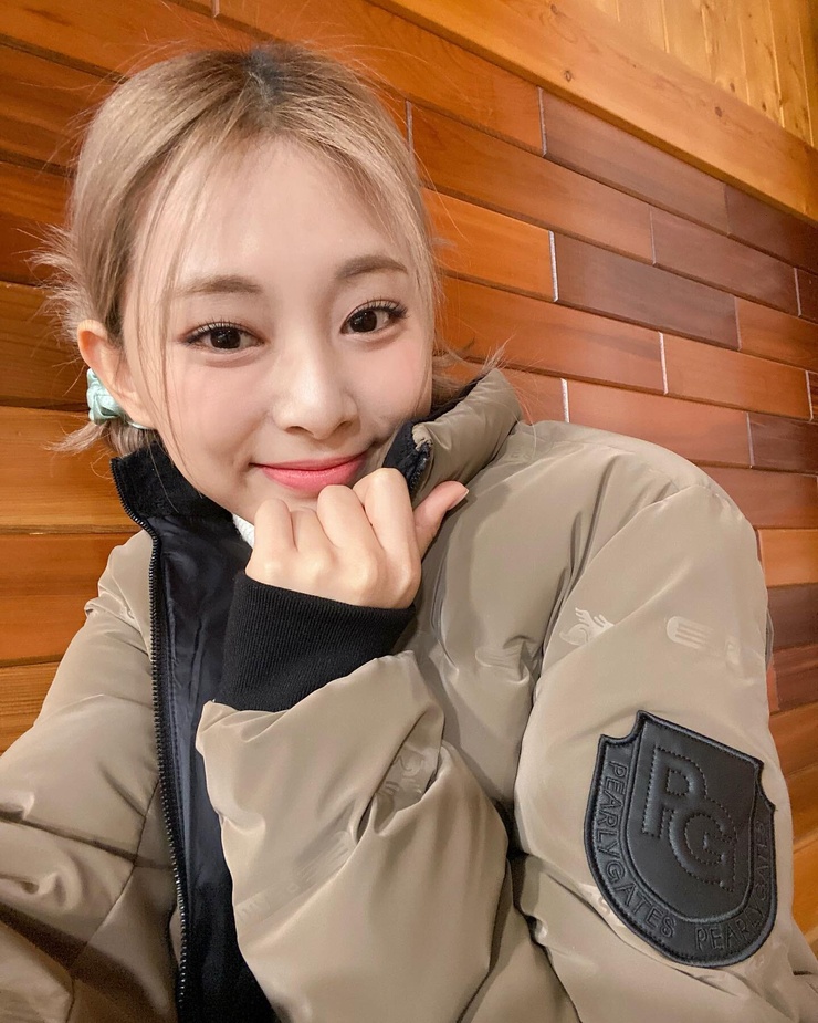 Chou Tzu-yu (Tzuyu) image