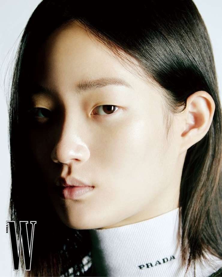 Image of Shin Hyun Ji