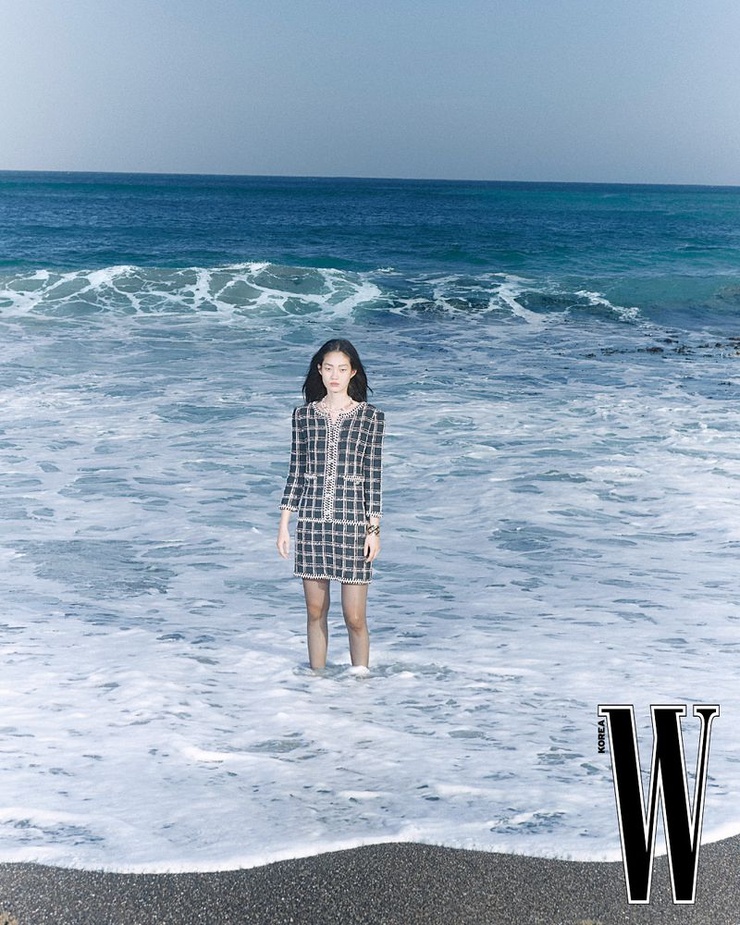 Picture of Shin Hyun Ji